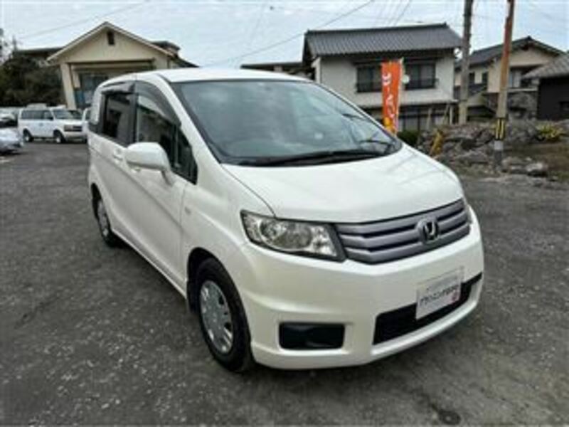 Used 2010 HONDA FREED SPIKE GB3 | SBI Motor Japan