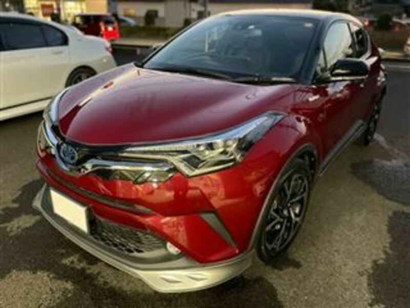 Used 2018 TOYOTA C-HR ZYX10 | SBI Motor Japan