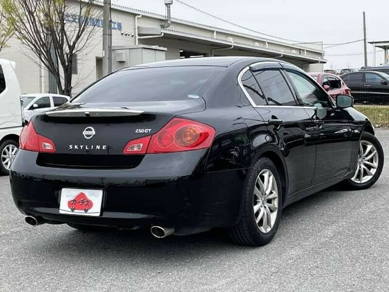Used 2009 NISSAN SKYLINE V36 | SBI Motor Japan