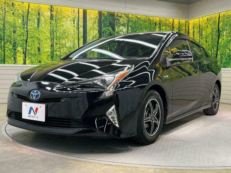 Used 2017 TOYOTA PRIUS ZVW50 | SBI Motor Japan