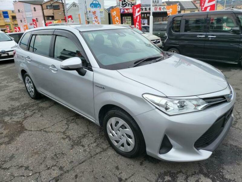 Used 2018 TOYOTA COROLLA FIELDER DAA-NKE165G | SBI Motor Japan