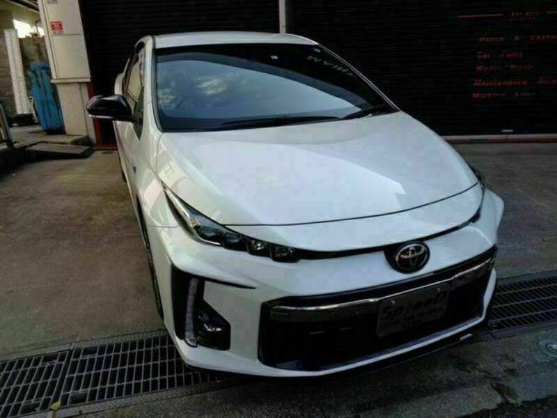 Used 2018 TOYOTA PRIUS PHV ZVW52 | SBI Motor Japan