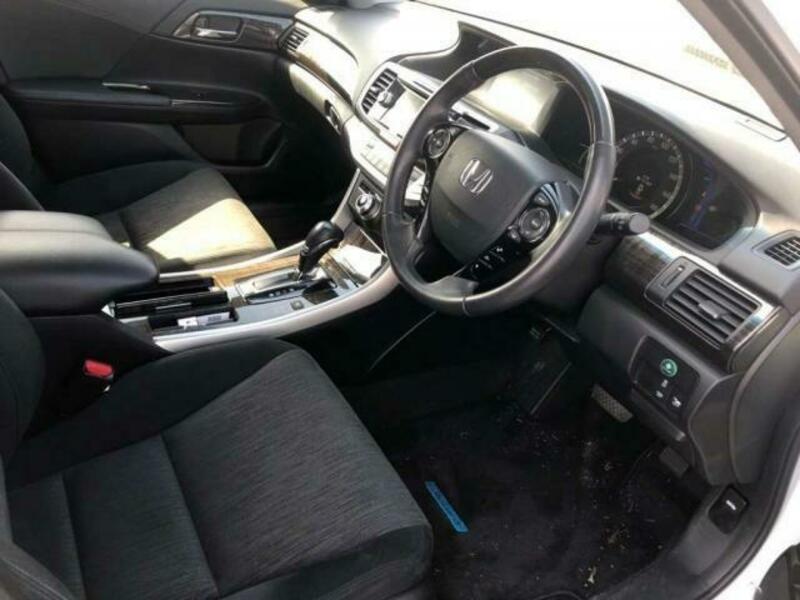 Used 2013 HONDA ACCORD HYBRID DAA-CR6 | SBI Motor Japan