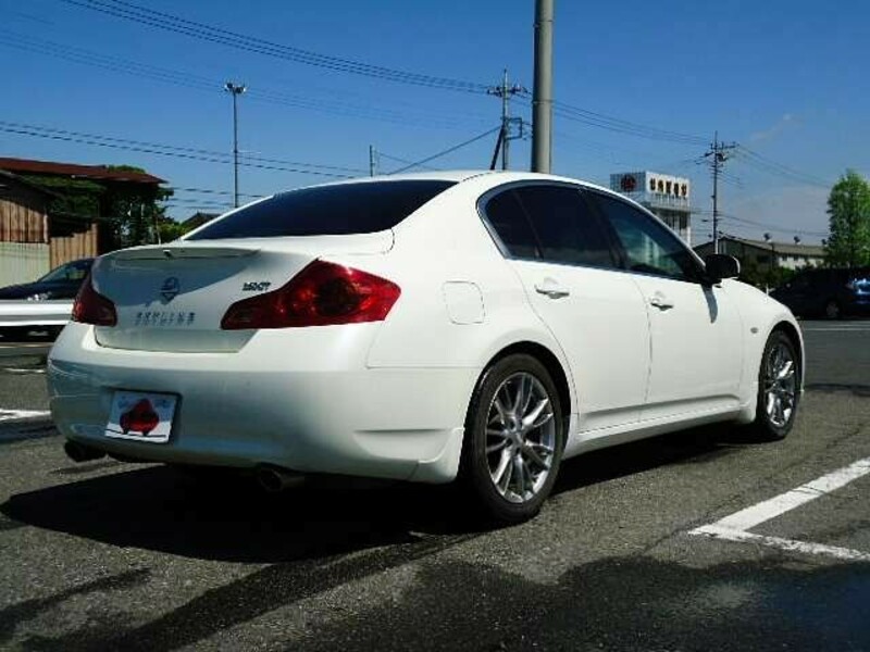Used 2007 NISSAN SKYLINE V36 | SBI Motor Japan