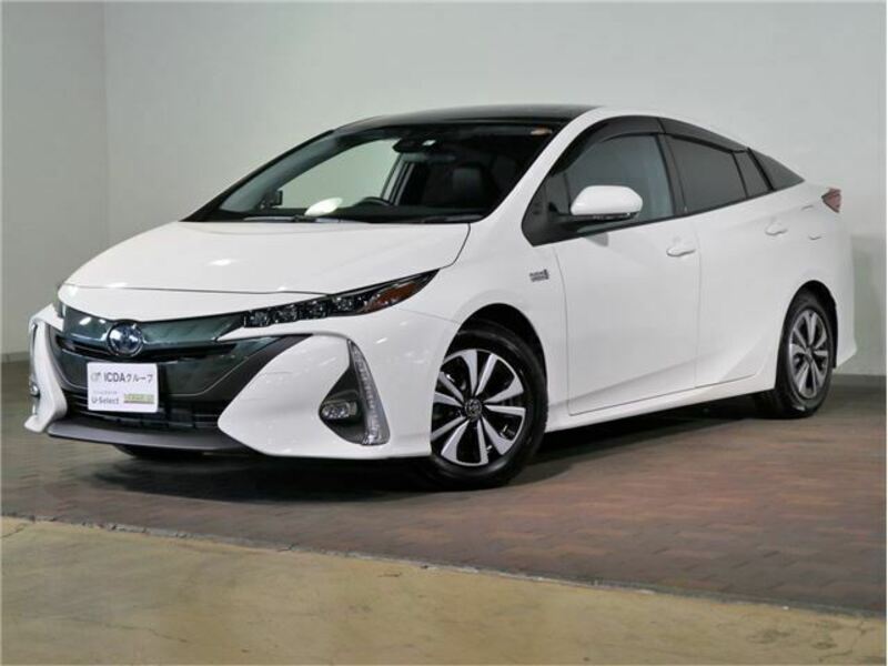 Used 2017 TOYOTA PRIUS PHV ZVW52 | SBI Motor Japan