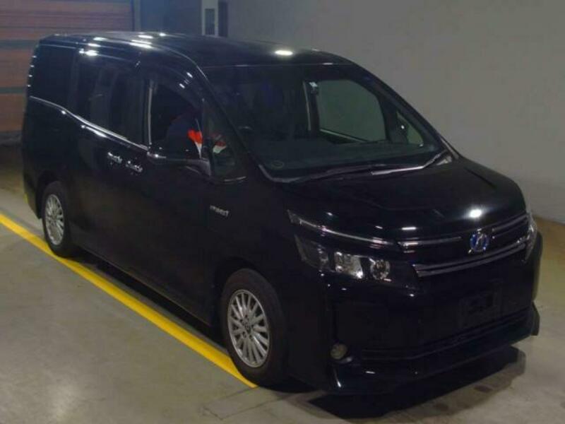 Used 2014 TOYOTA VOXY DAA-ZWR80G | SBI Motor Japan