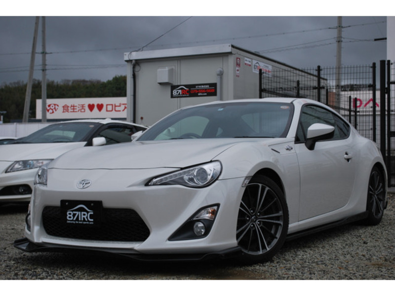 Used 2014 TOYOTA 86 ZN6 | SBI Motor Japan