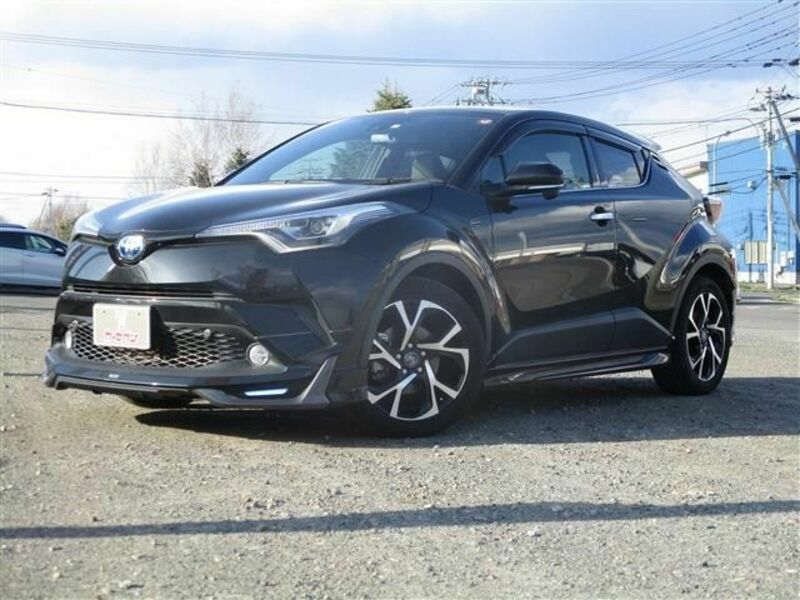 Used 2018 TOYOTA C-HR ZYX10 | SBI Motor Japan