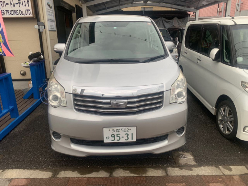 Used 2012 TOYOTA NOAH ZRR70G | SBI Motor Japan