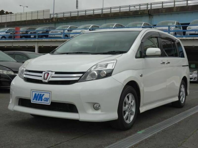 Used 2012 TOYOTA ISIS ZGM10W | SBI Motor Japan