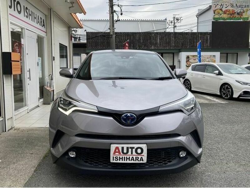 Used 2019 TOYOTA C-HR ZYX10 | SBI Motor Japan