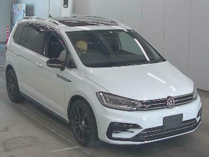 Used 2018 VOLKSWAGEN GOLF TOURAN DBA-1TCZD | SBI Motor Japan