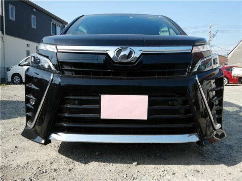 Used 2019 TOYOTA VOXY ZRR80W | SBI Motor Japan