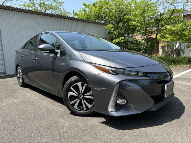 Used 2019 TOYOTA PRIUS PHV ZVW52 | SBI Motor Japan