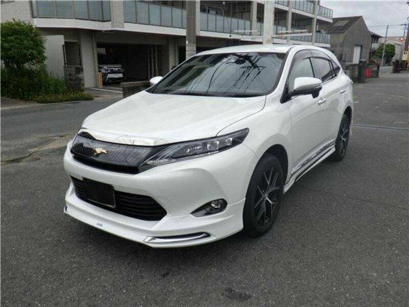Used 2017 TOYOTA HARRIER ZSU60W | SBI Motor Japan