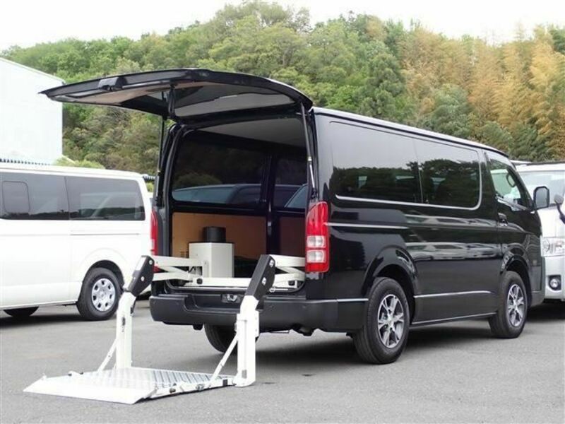 Used 2021 TOYOTA HIACE VAN TRH200V | SBI Motor Japan