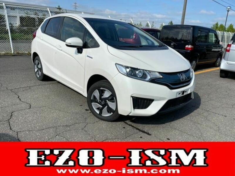 Used 2014 HONDA FIT GP6 | SBI Motor Japan