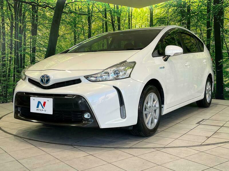 Used 2016 TOYOTA PRIUS ALPHA ZVW41W | SBI Motor Japan