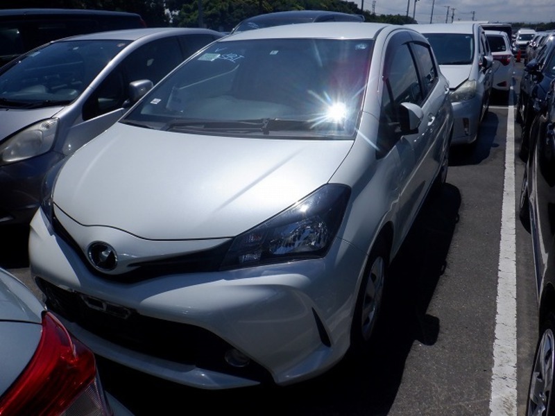 Used 2016 TOYOTA VITZ DBA-NSP130 | SBI Motor Japan
