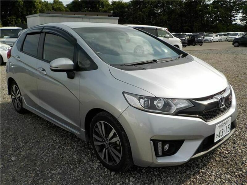 Used 2017 HONDA FIT GK5 | SBI Motor Japan