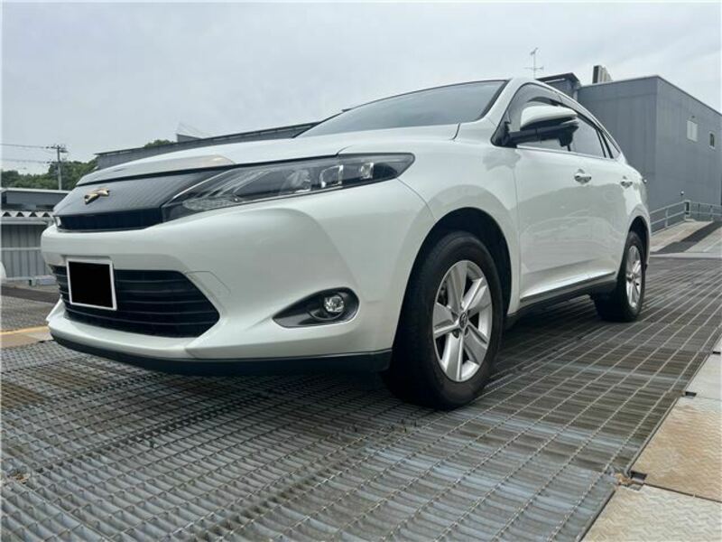 Used 2014 TOYOTA HARRIER ZSU60W | SBI Motor Japan