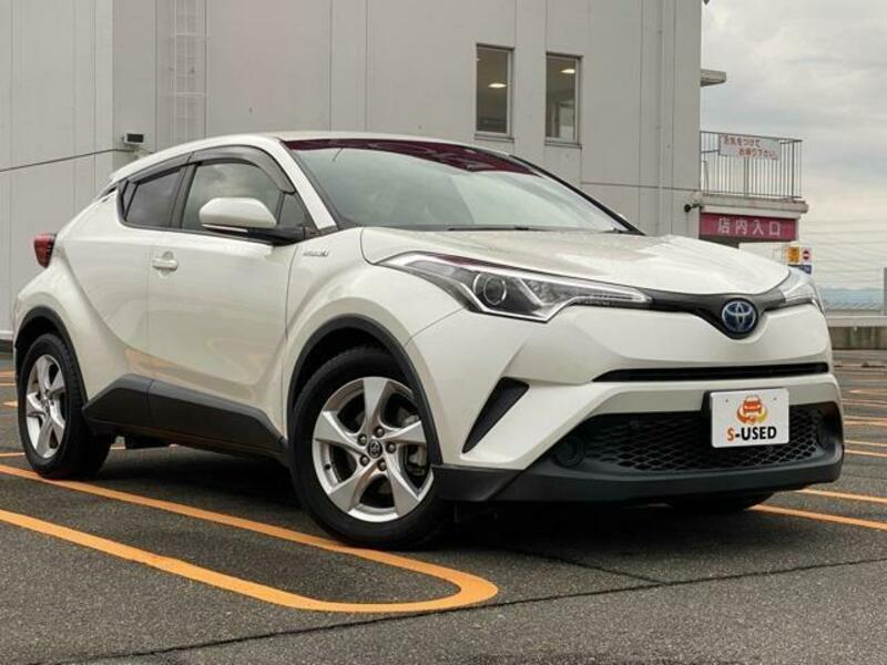 Used 2017 TOYOTA C-HR DAA-ZYX10 | SBI Motor Japan