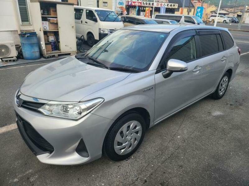 Used 2018 TOYOTA COROLLA FIELDER DAA-NKE165G | SBI Motor Japan