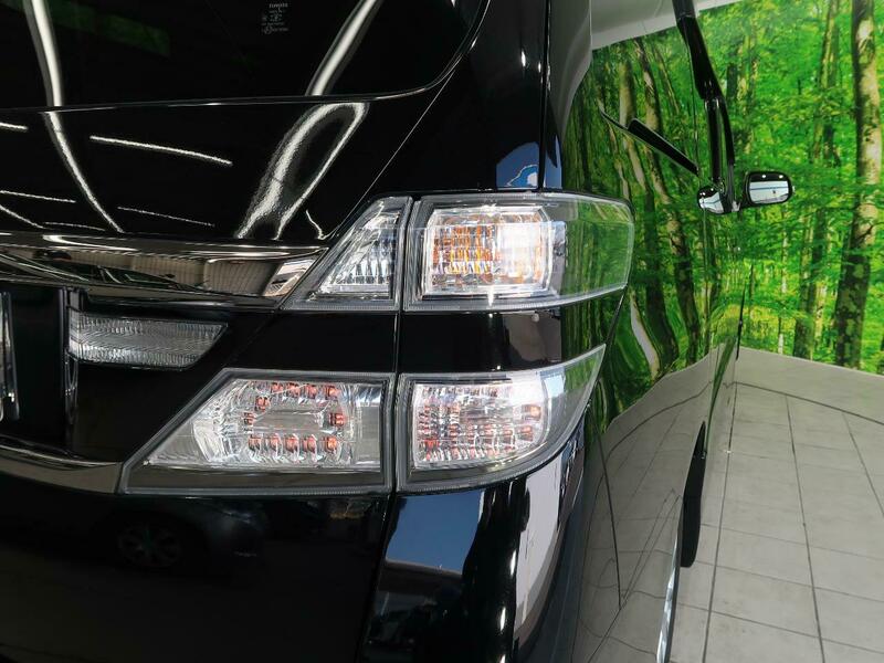 Used 2014 TOYOTA VELLFIRE ANH20W | SBI Motor Japan