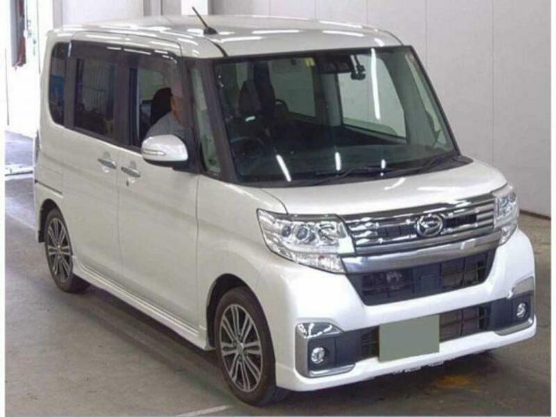 Used 2018 DAIHATSU TANTO DBA-LA610S | SBI Motor Japan