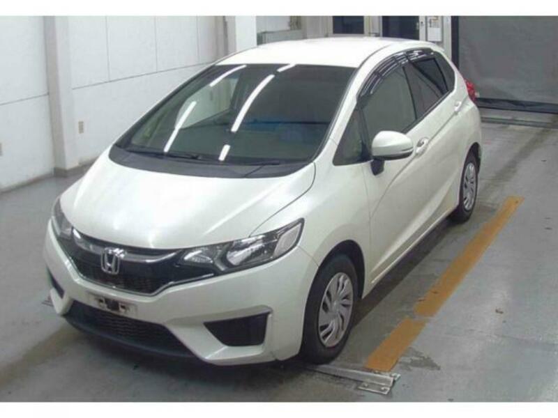 Used 2016 HONDA FIT DBA-GK3 | SBI Motor Japan