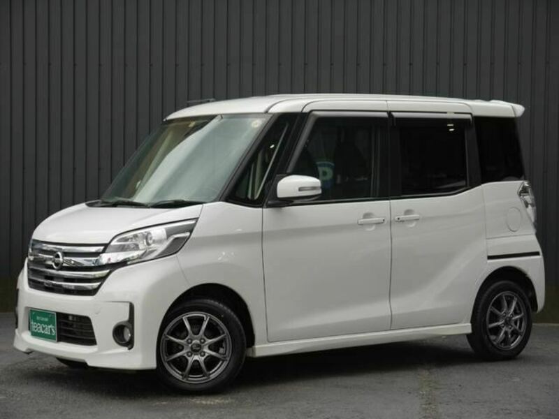 Used 2014 NISSAN DAYZ ROOX B21A | SBI Motor Japan