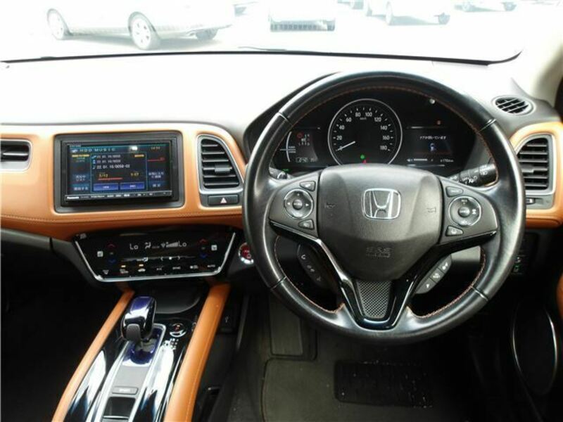 Used 2017 HONDA VEZEL RU4 | SBI Motor Japan