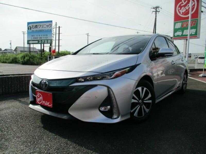 Used 2017 TOYOTA PRIUS PHV ZVW52 | SBI Motor Japan