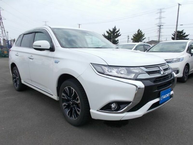 Used 2016 MITSUBISHI OUTLANDER PHEV GG2W | SBI Motor Japan