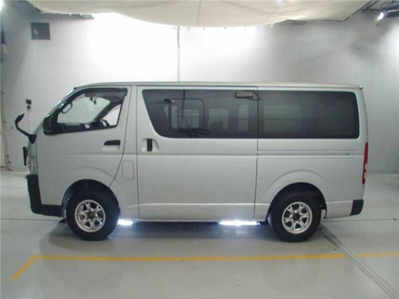 Used 2017 TOYOTA HIACE KDH201V | SBI Motor Japan