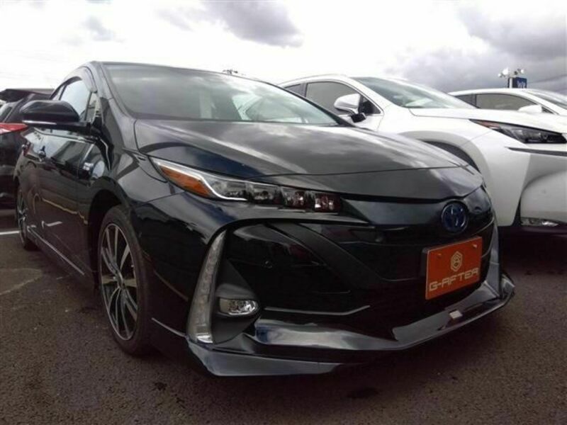 Used 2017 TOYOTA PRIUS PHV ZVW52 | SBI Motor Japan