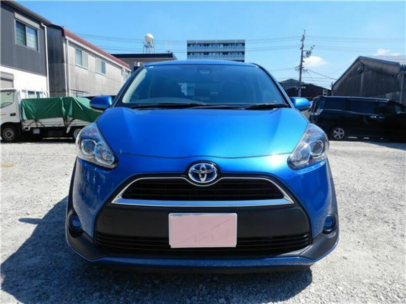 Used 2015 TOYOTA SIENTA NHP170G | SBI Motor Japan