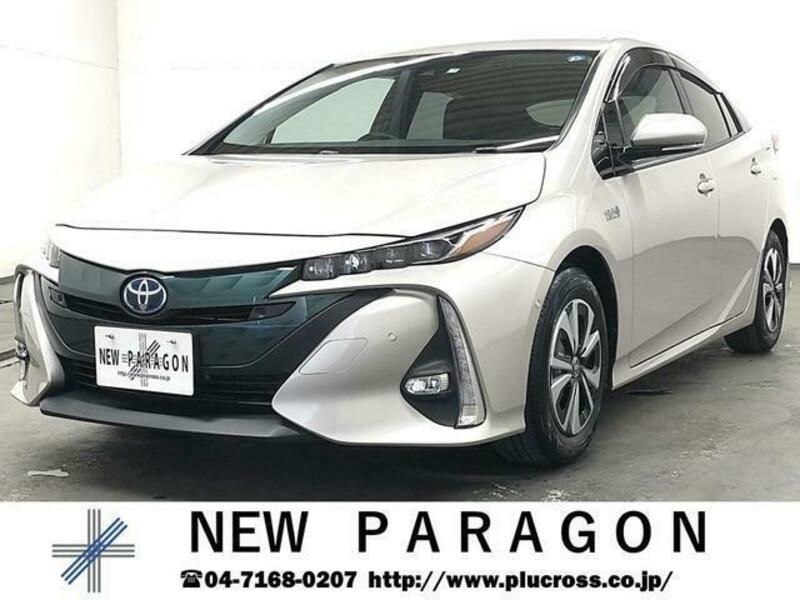 Used 2017 TOYOTA PRIUS PHV ZVW52 | SBI Motor Japan