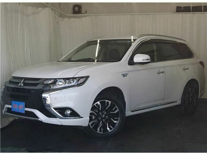 Used 2016 MITSUBISHI OUTLANDER PHEV GG2W | SBI Motor Japan