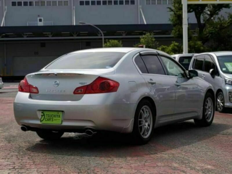 Used 2007 NISSAN SKYLINE NV36 | SBI Motor Japan