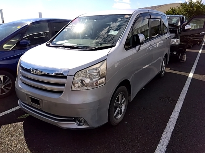 Used 2008 TOYOTA NOAH DBA-ZRR70G | SBI Motor Japan