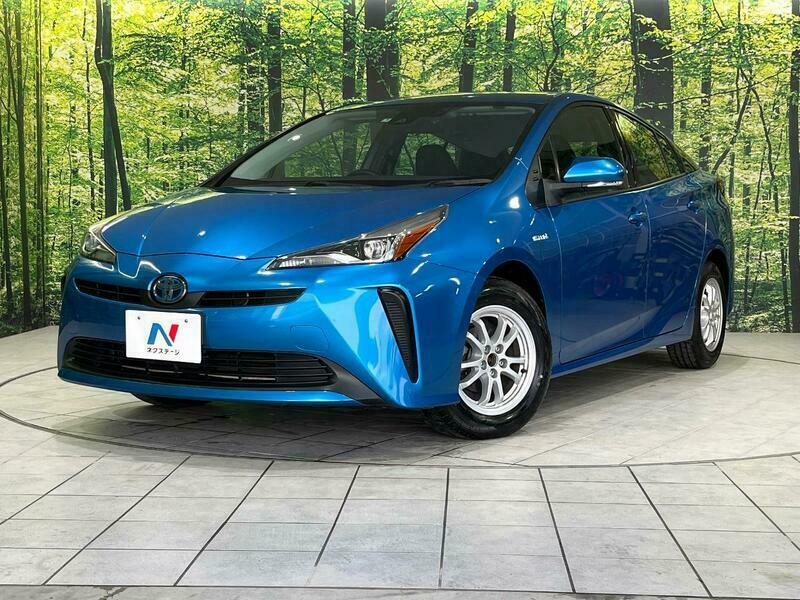 Used 2019 TOYOTA PRIUS ZVW55 | SBI Motor Japan