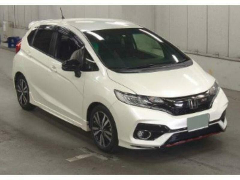 Used 2018 HONDA FIT DBA-GK5 | SBI Motor Japan