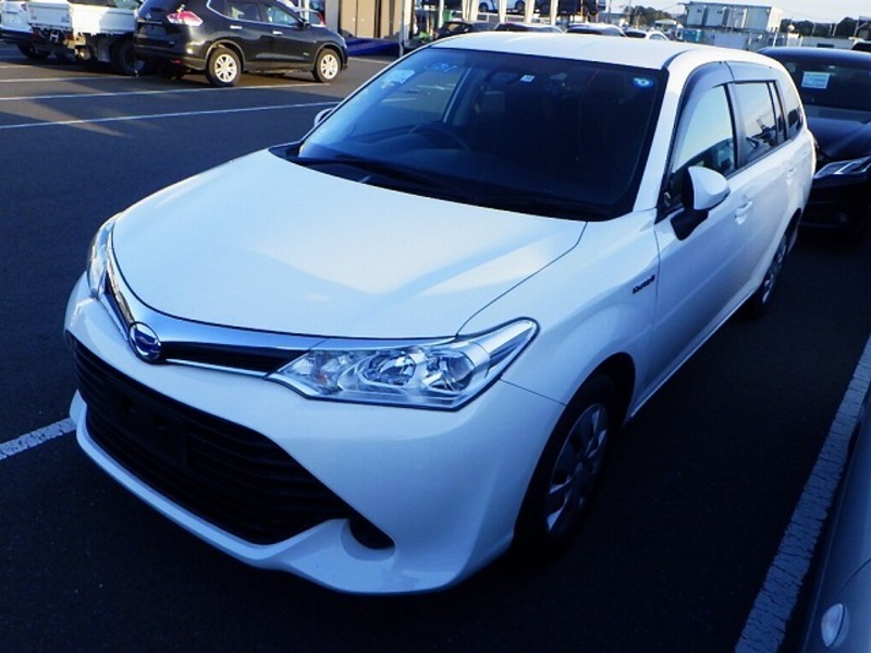 Used 2017 TOYOTA COROLLA FIELDER DAA-NKE165G | SBI Motor Japan