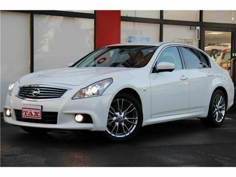 Used 2014 NISSAN SKYLINE V36 | SBI Motor Japan