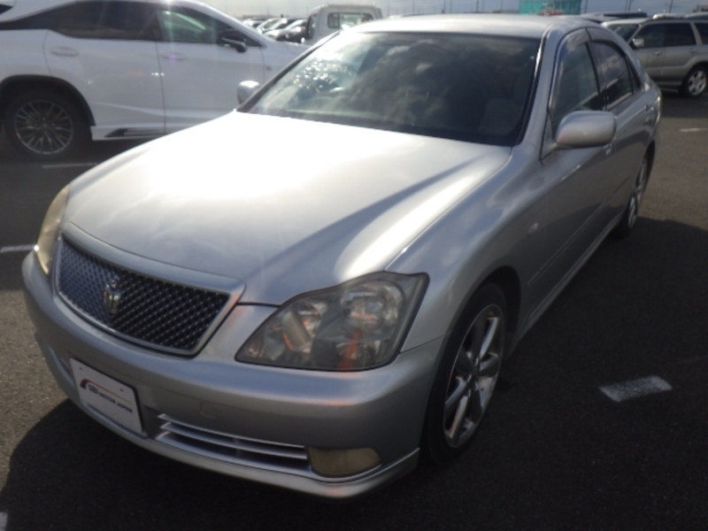 TOYOTA CROWN Used Cars for Sale | SBI Motor Japan