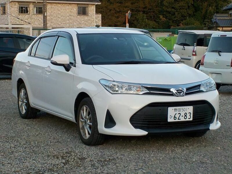 Used 2017 TOYOTA COROLLA AXIO NRE161 | SBI Motor Japan