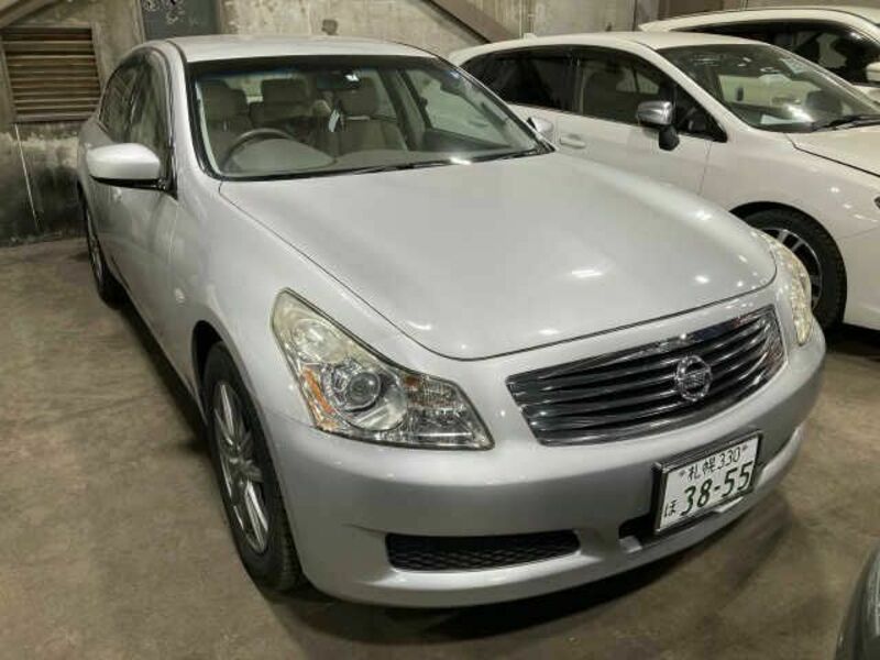 Used 2009 NISSAN SKYLINE NV36 | SBI Motor Japan