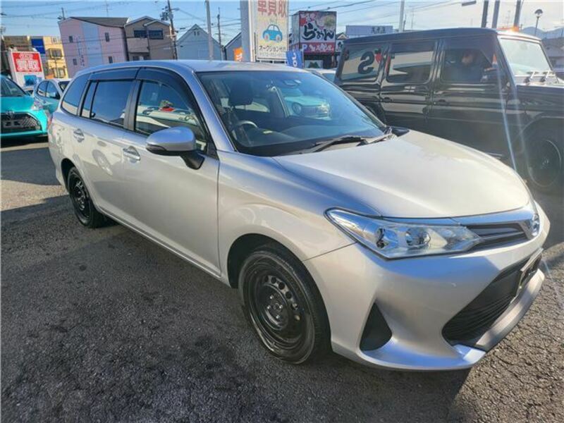 Used 2018 TOYOTA COROLLA FIELDER NZE164G | SBI Motor Japan