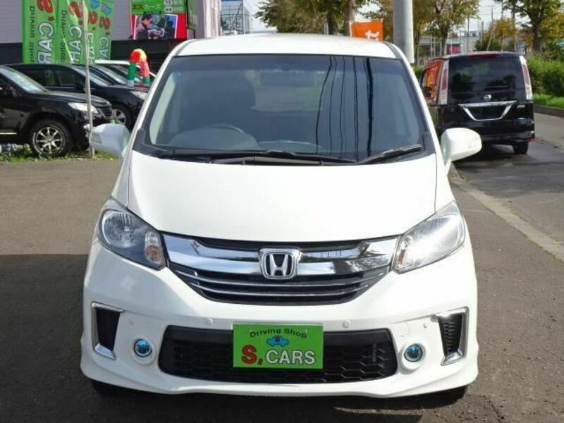 Used 2014 HONDA FREED GB4 | SBI Motor Japan
